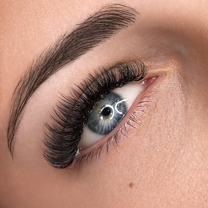 Lash extensions - Premier Beauty Lab